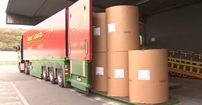 Here's How One Trucking Company Loads/Unloads A Trailer In Less Than 30 ...