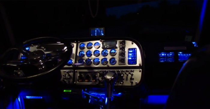 Trucker's Custom Peterbilt 379X Project