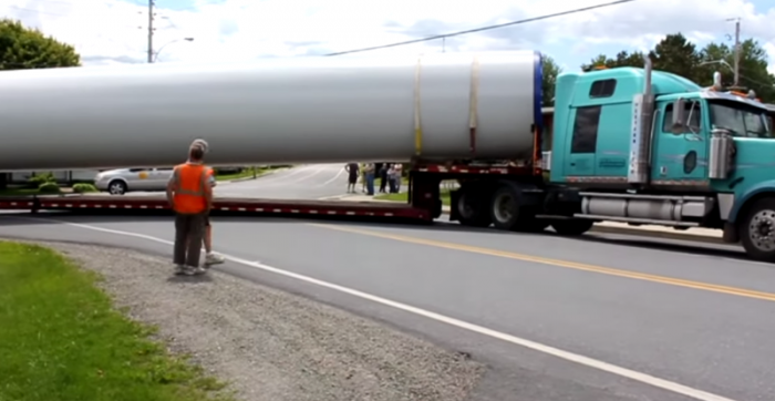 What Happens When You Pull An Oversize Load With The Wrong Trailer